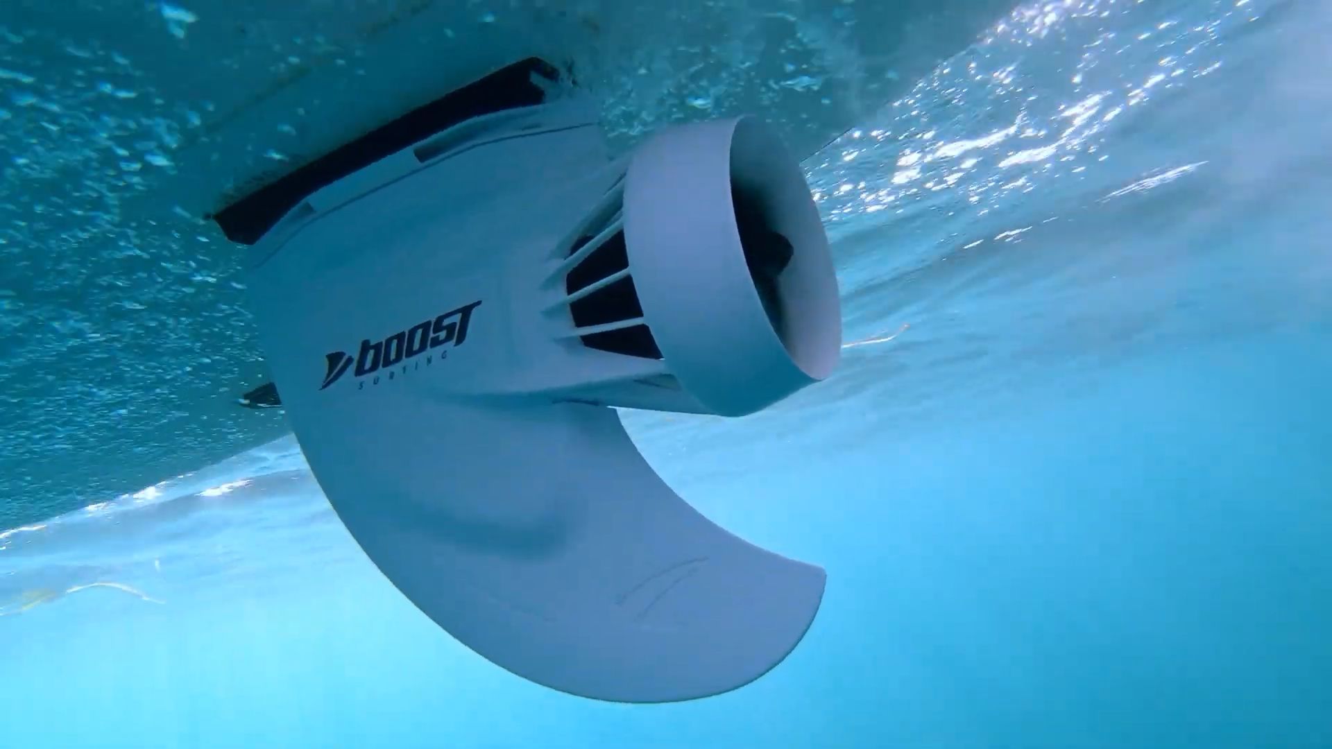 How Fast Does a Surfer Go? How to Surf Faster? – Boost Surfing