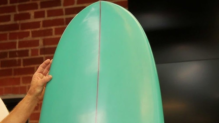 Single Fin Surfboards Guide: Pros and Cons – Boost Surfing